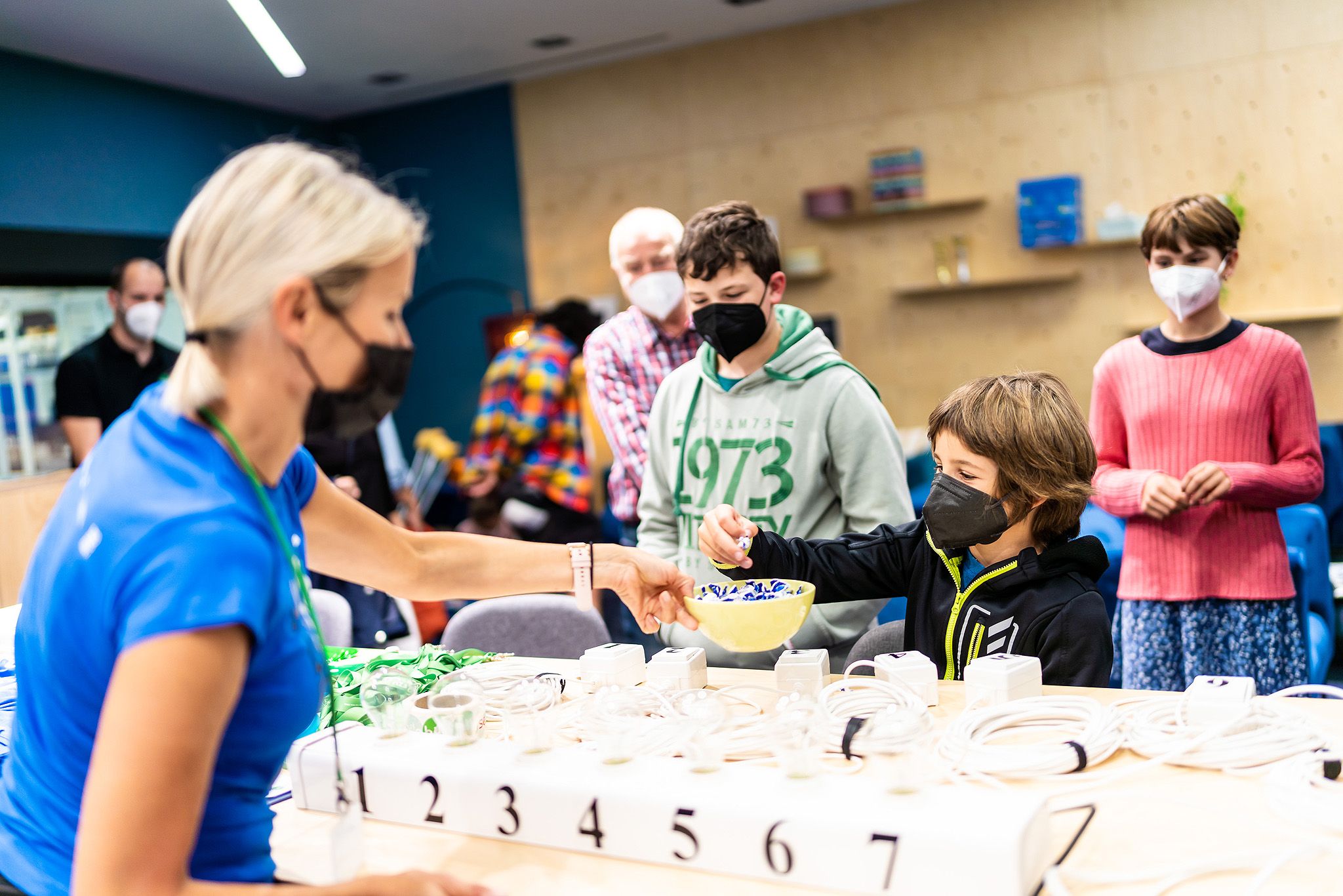 Researchers' Night 2022 at the HiLASE Centre – HiLASE